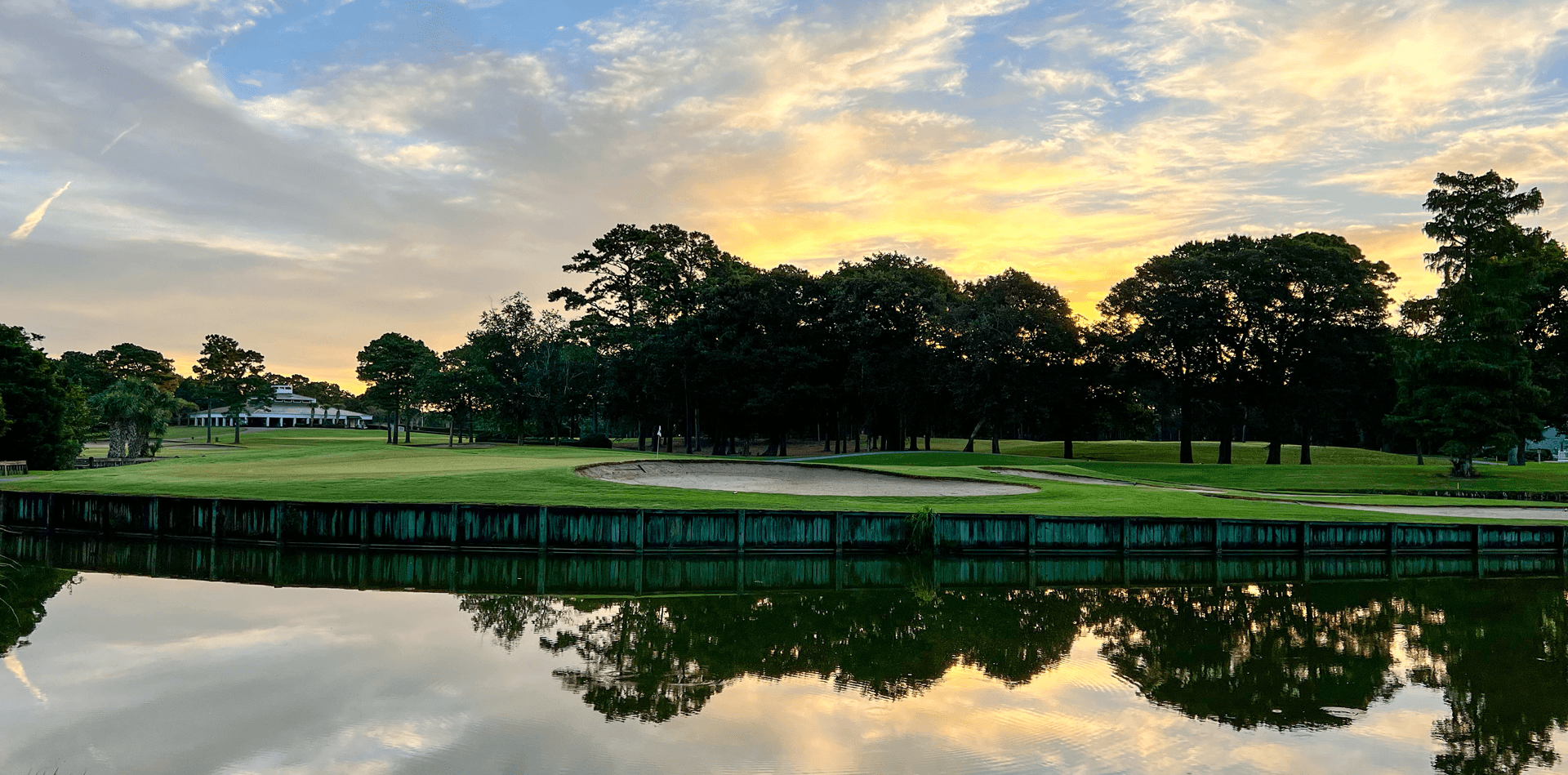 Yardage Book and Scorecard for River Club